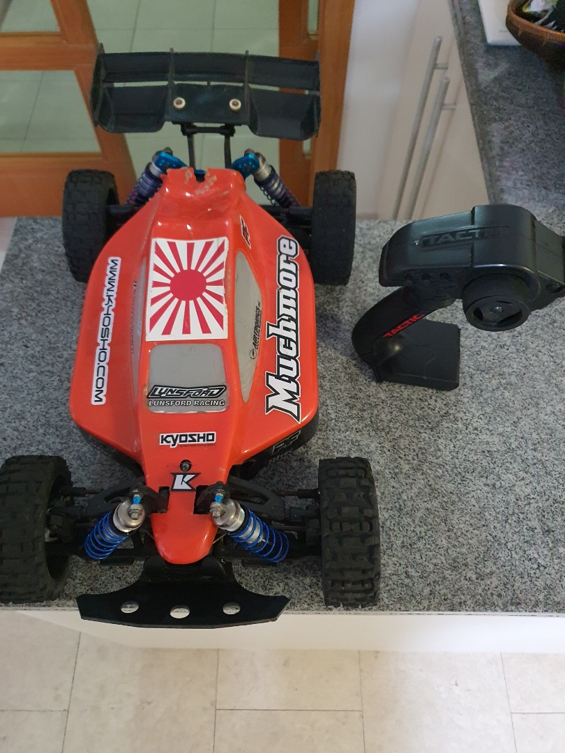Kyosho Inferno VE 1/8 Scale Ready to Run, Hobbies & Toys, Toys & Games ...