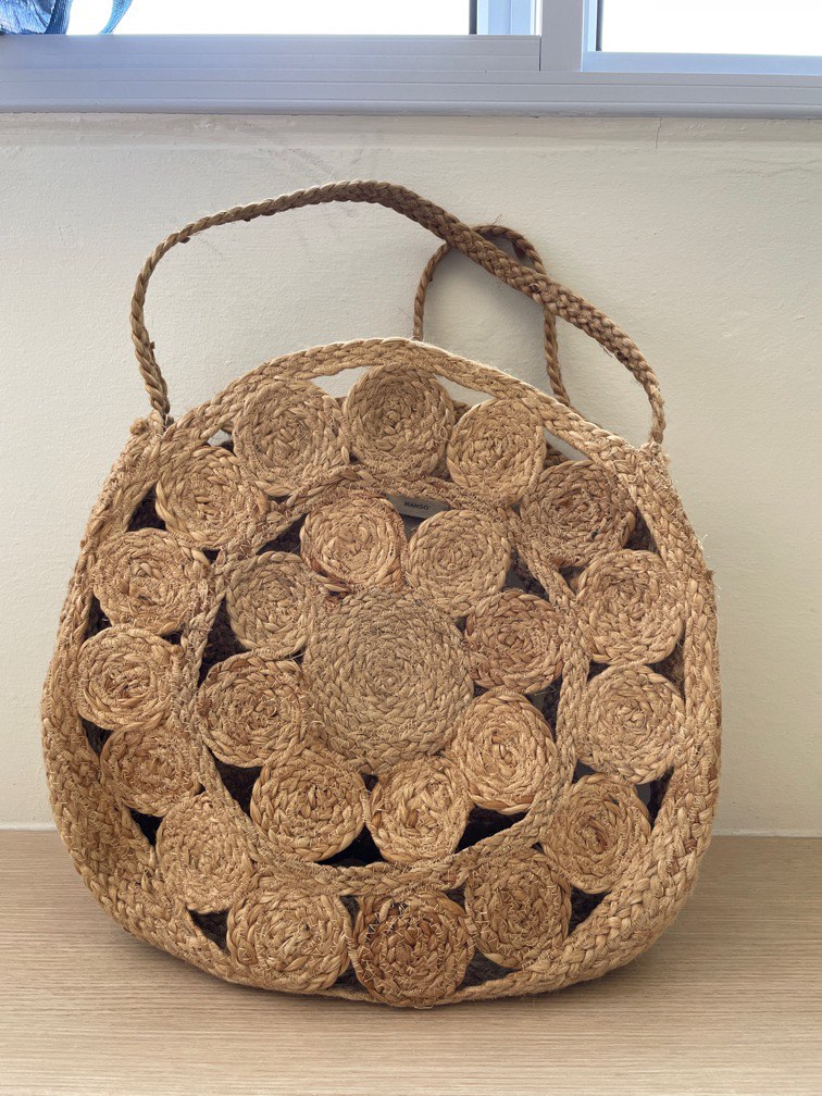 Mango straw bag, Women's Fashion, Bags & Wallets, Beach Bags on Carousell