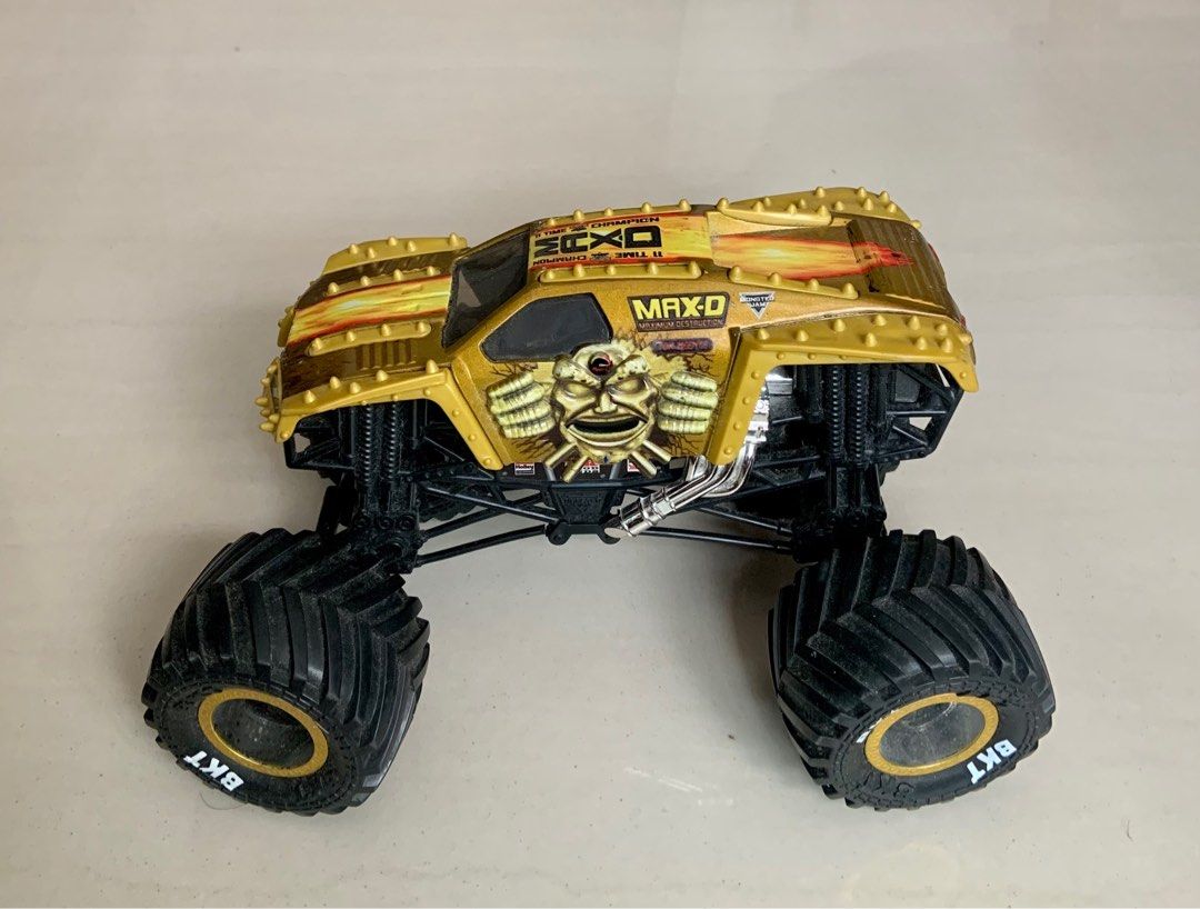 Max-D Monster Truck 1:24 scale (large), Everything Else on Carousell