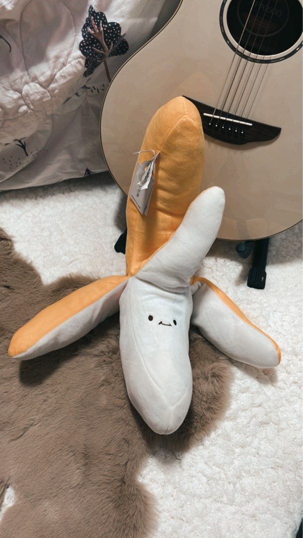 miniso banana plushie, Hobbies & Toys, Toys & Games on Carousell