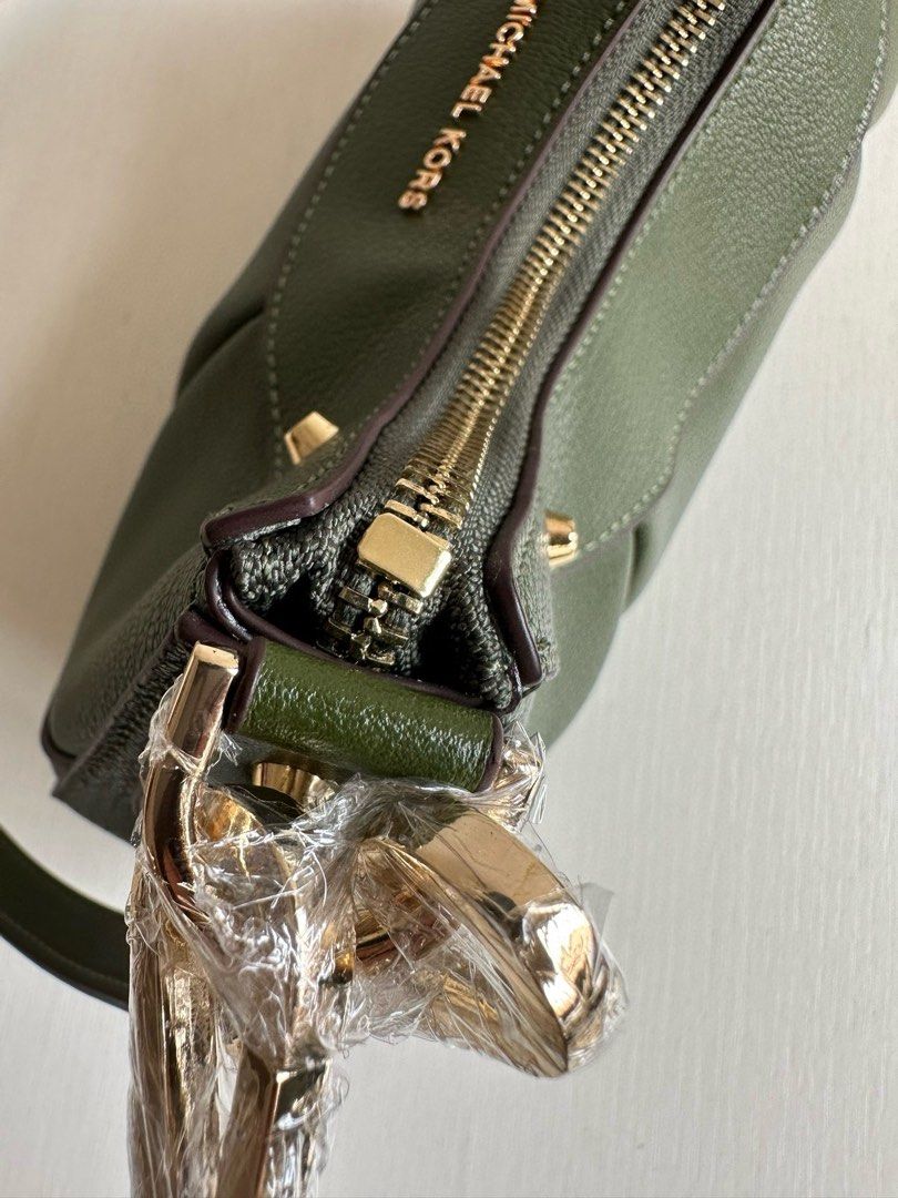 MK Enzo crossbody bag, Women's Fashion, Bags & Wallets, Cross-body Bags ...