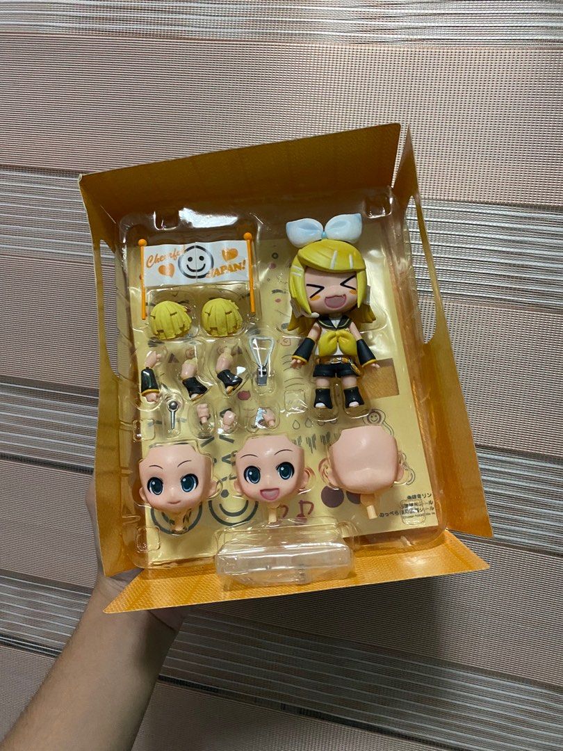 Nendoroid 189 Kagamine Rin Figure Cheerful Ver., Hobbies & Toys, Toys ...