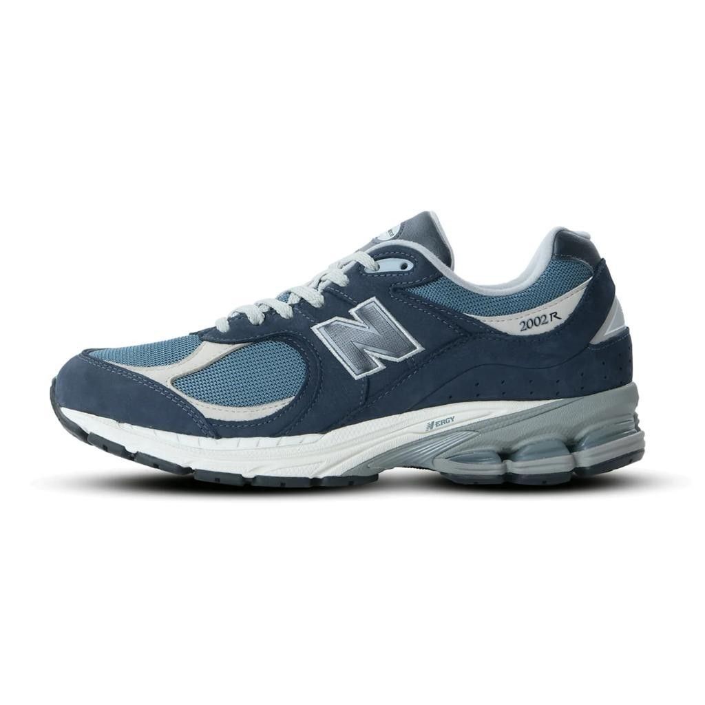 New Balance 2002R, Men's Fashion, Footwear, Sneakers on Carousell
