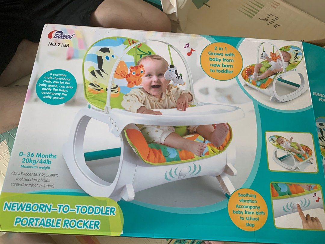 Newborn to toddler Portable Rocker, Babies & Kids, Baby Nursery & Kids ...