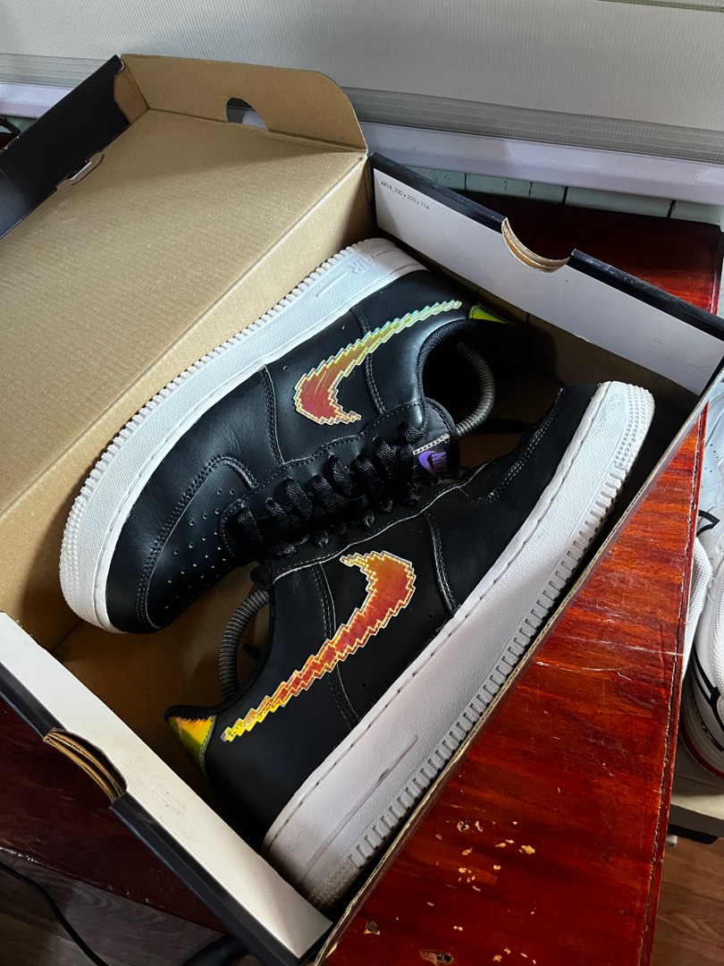 Nike AF1 Iridescent Pixel Swoosh, Men's Fashion, Footwear, Sneakers on ...