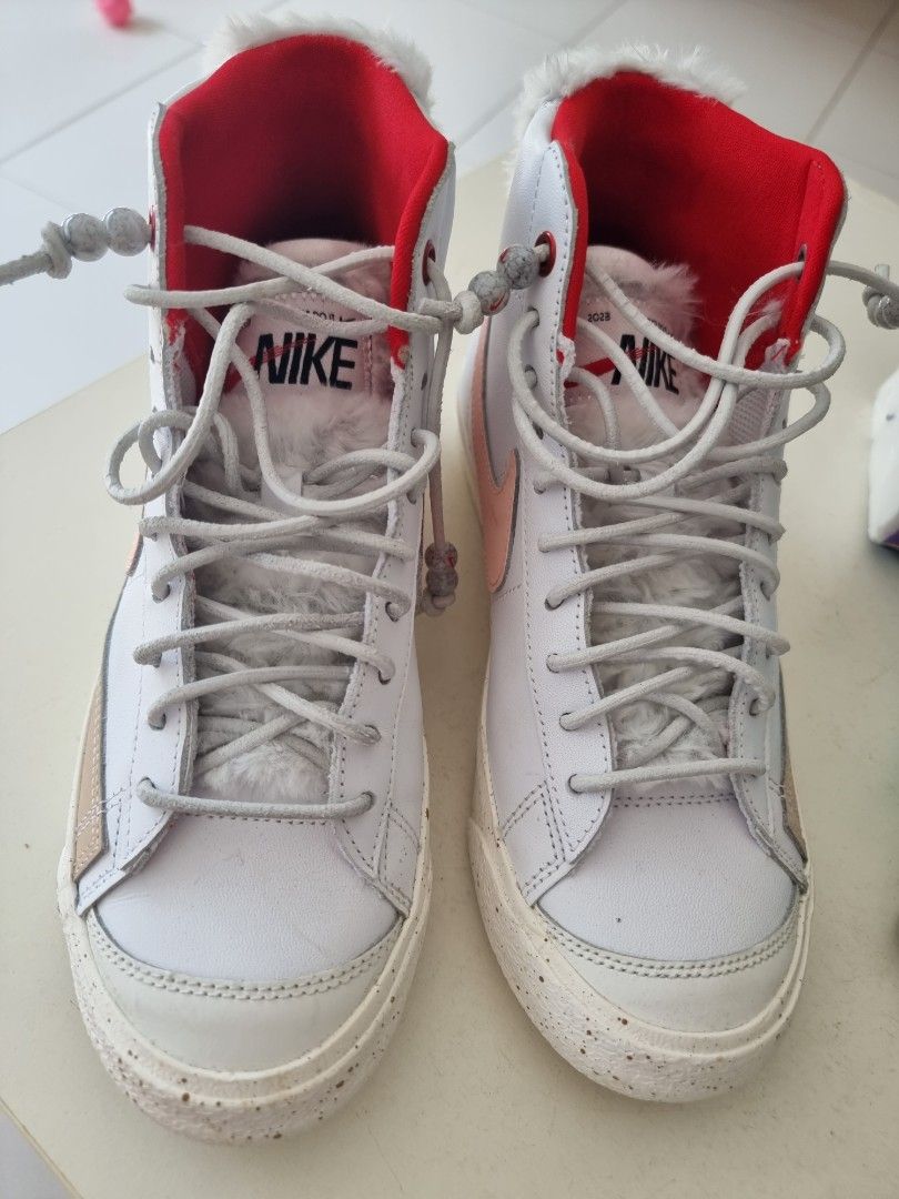 Nike high cut, Women's Fashion, Footwear, Sneakers on Carousell
