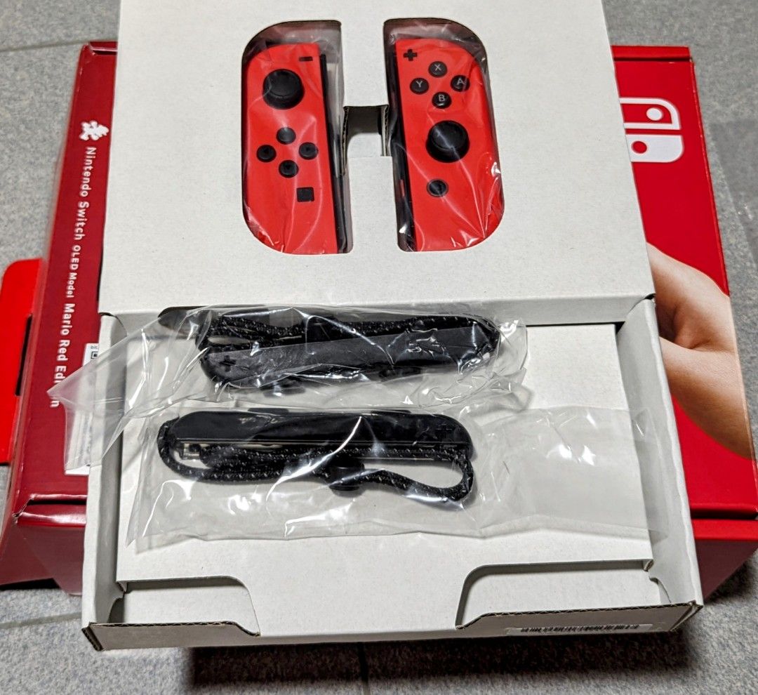 Nintendo Switch Joycons (Mario Red Edition), Video Gaming, Video Game ...