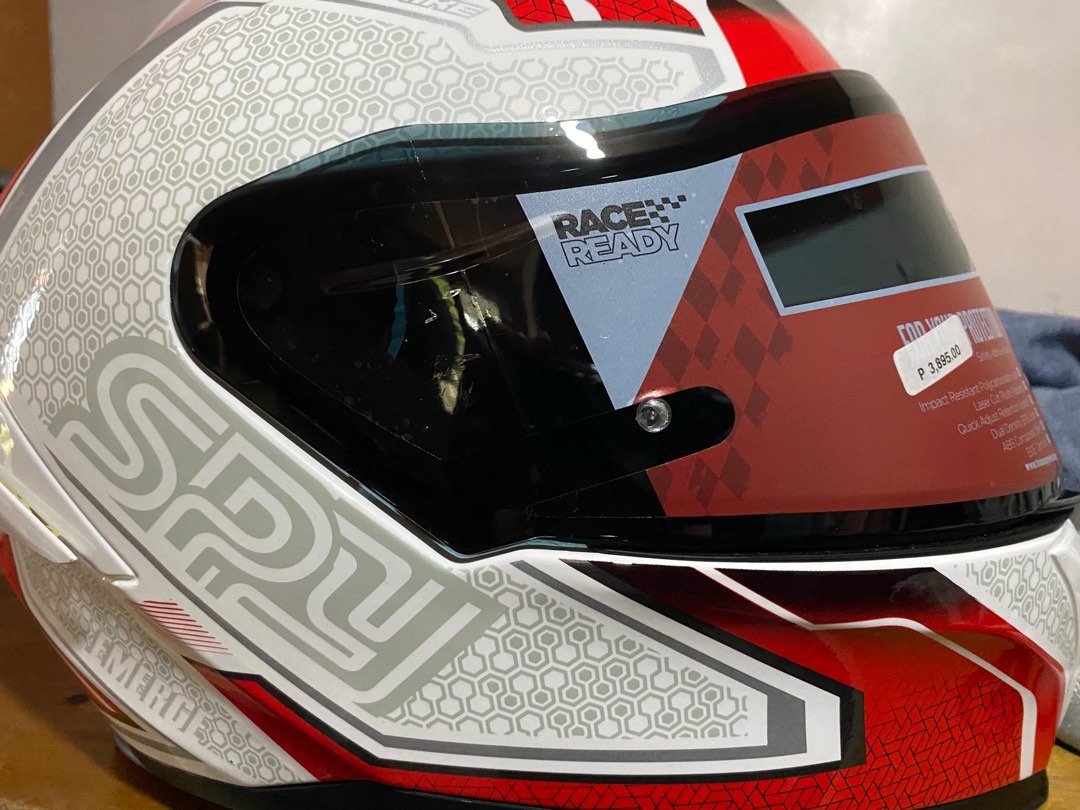 Original and brand new spyder helmet medium size, Motorbikes, Motorbike ...