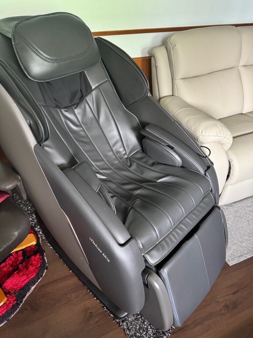 OSIM OS-8210 uDeluxe Max in Black, Health & Nutrition, Massage Devices ...