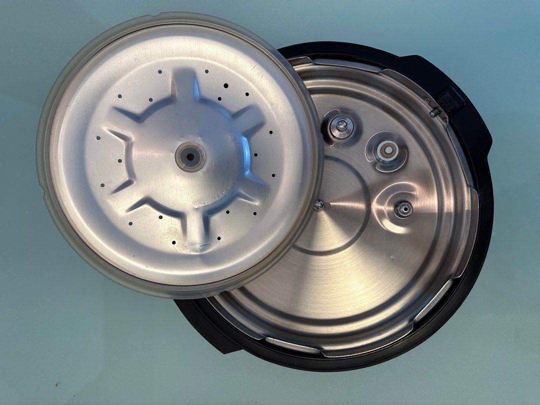 Philips all in one cooker HD2137, TV & Home Appliances, Kitchen ...