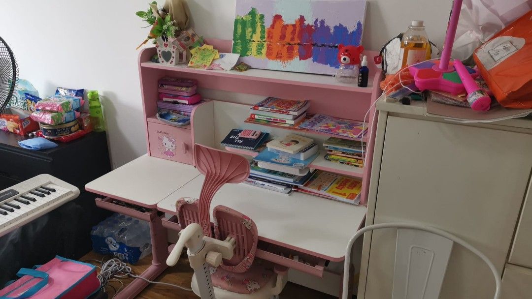 Pink Princess Kid Writing Desk and Bedframe, Furniture & Home Living ...