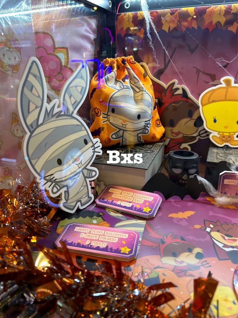 [PO] Looney Tunes Sylvester Bugs Bunny Tweety cow play cow moo cpcm ...