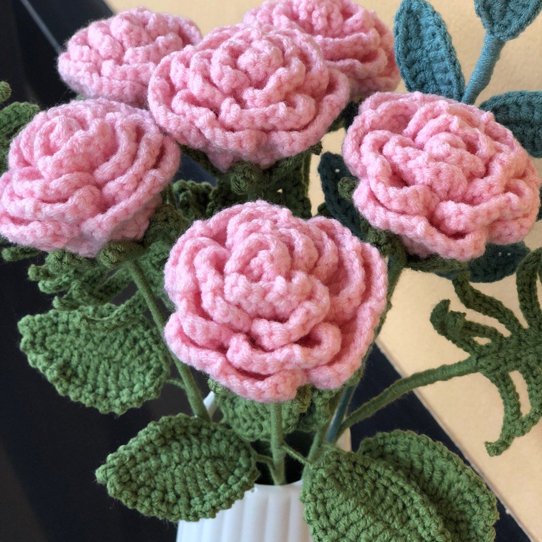 PREORDER Bunga rajut Rose Cappucino, Desain & Kerajinan Tangan, Barang ...