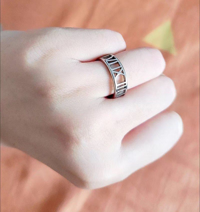 Seventeen group ring peripheral Lee Ji-hoon ring Choi Seung-cheol Kwon ...