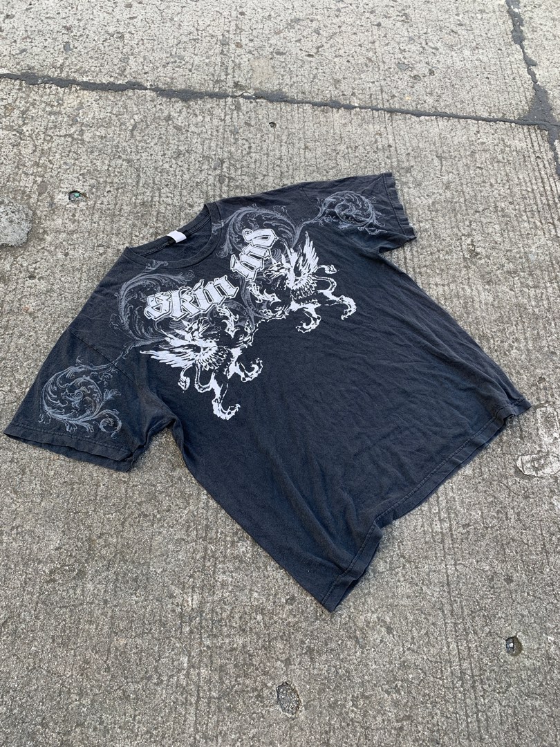 SKIN SHIRT AFFLICTION VIBE, Men's Fashion, Tops & Sets, Tshirts & Polo ...