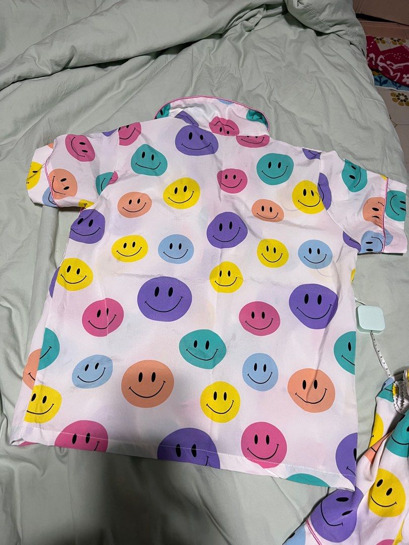 Smiley face white pyjamas set short sleeve, Women's Fashion, Dresses ...