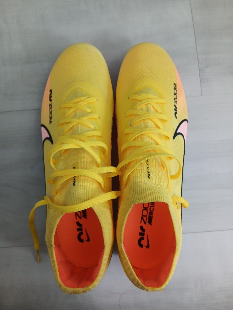 Yellow Mecurial Vapor Airzoom, Men's Fashion, Footwear, Boots on Carousell