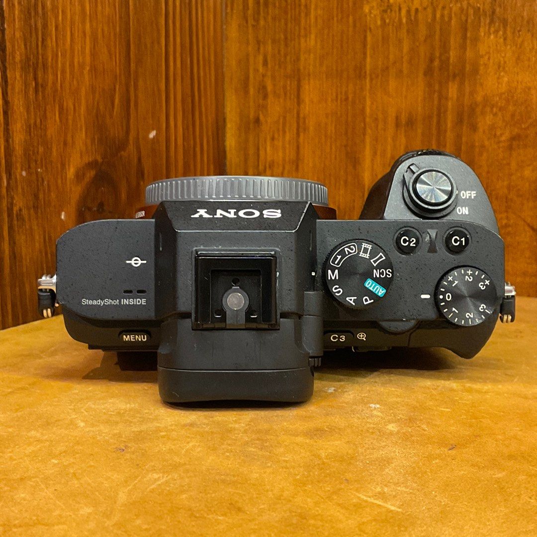 Sony A7 II A7M2 w/box (4533379) J23, Photography, Cameras on Carousell