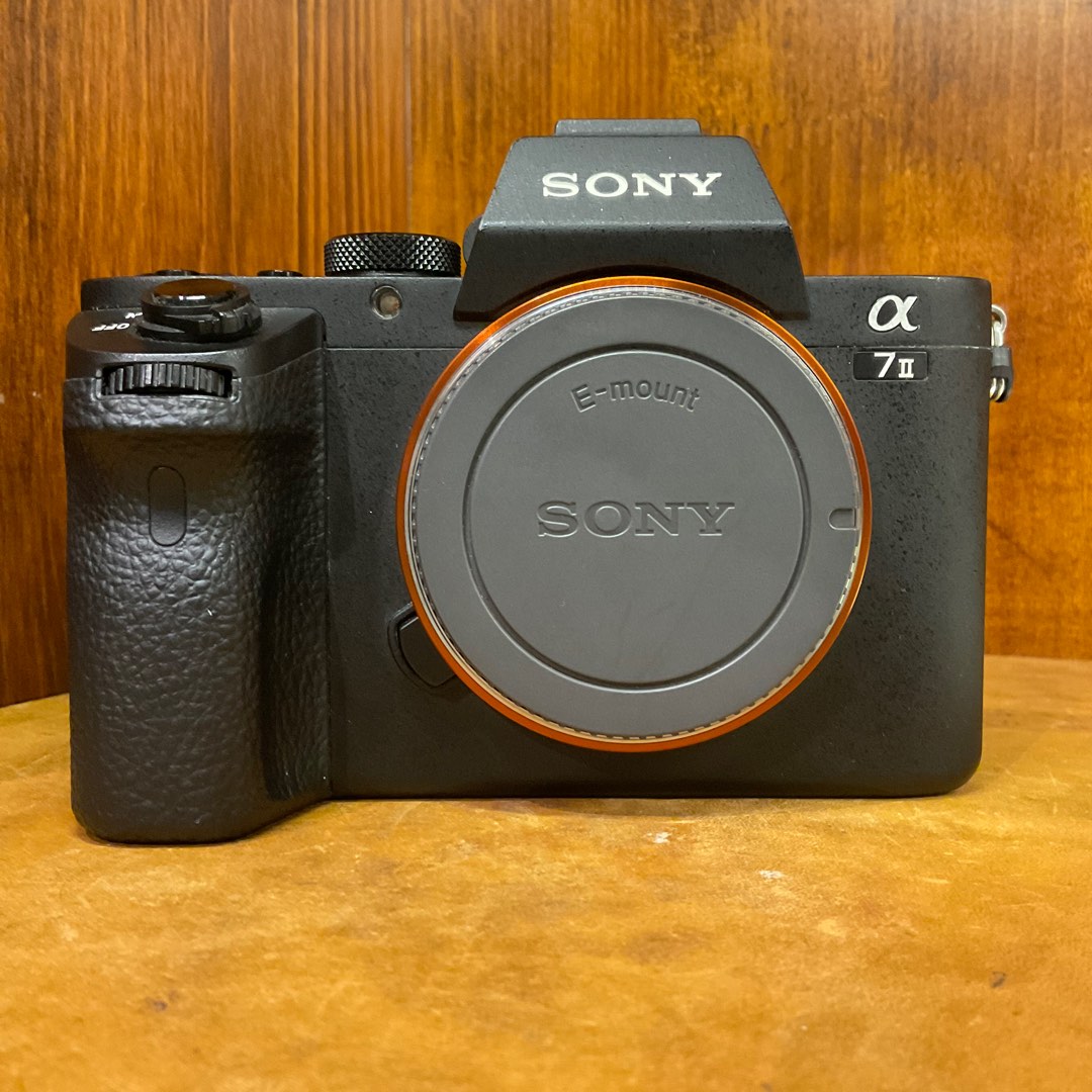 Sony A7 II A7M2 w/box (4533379) J23, Photography, Cameras on Carousell