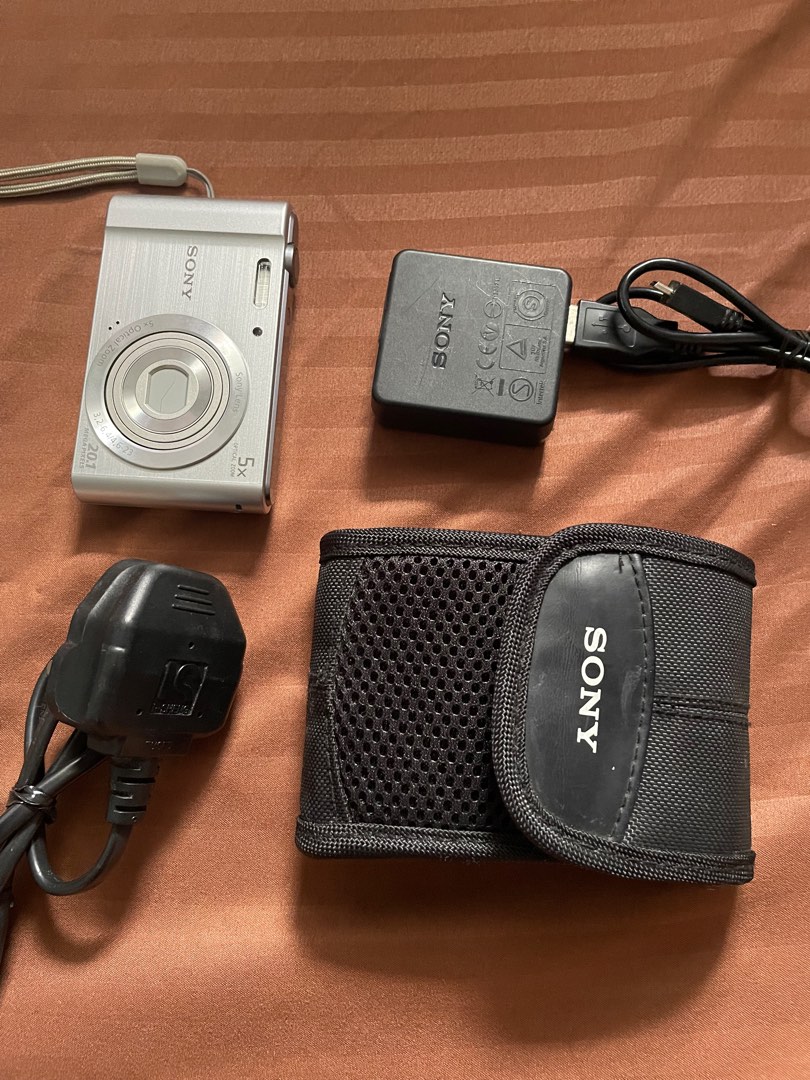 Sony digicam Cyber-shot 20.1 megapixels, Photography, Cameras on Carousell