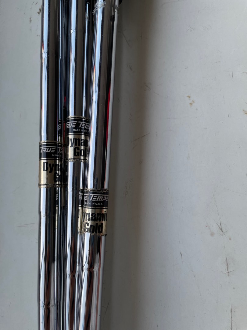 Steel shaft dynamic gold S200, Sports Equipment, Sports & Games, Golf ...