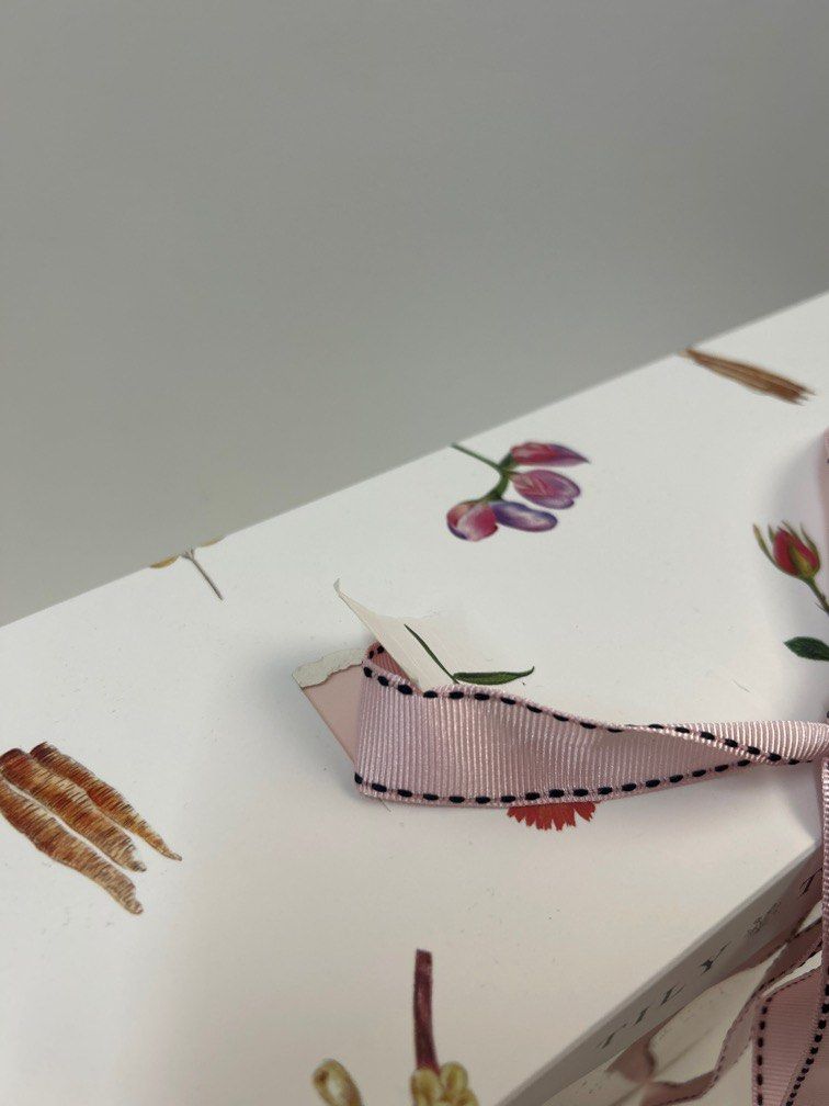 Tilly Tea, Tea Set, Food & Drinks, Gift Baskets & Hampers on Carousell