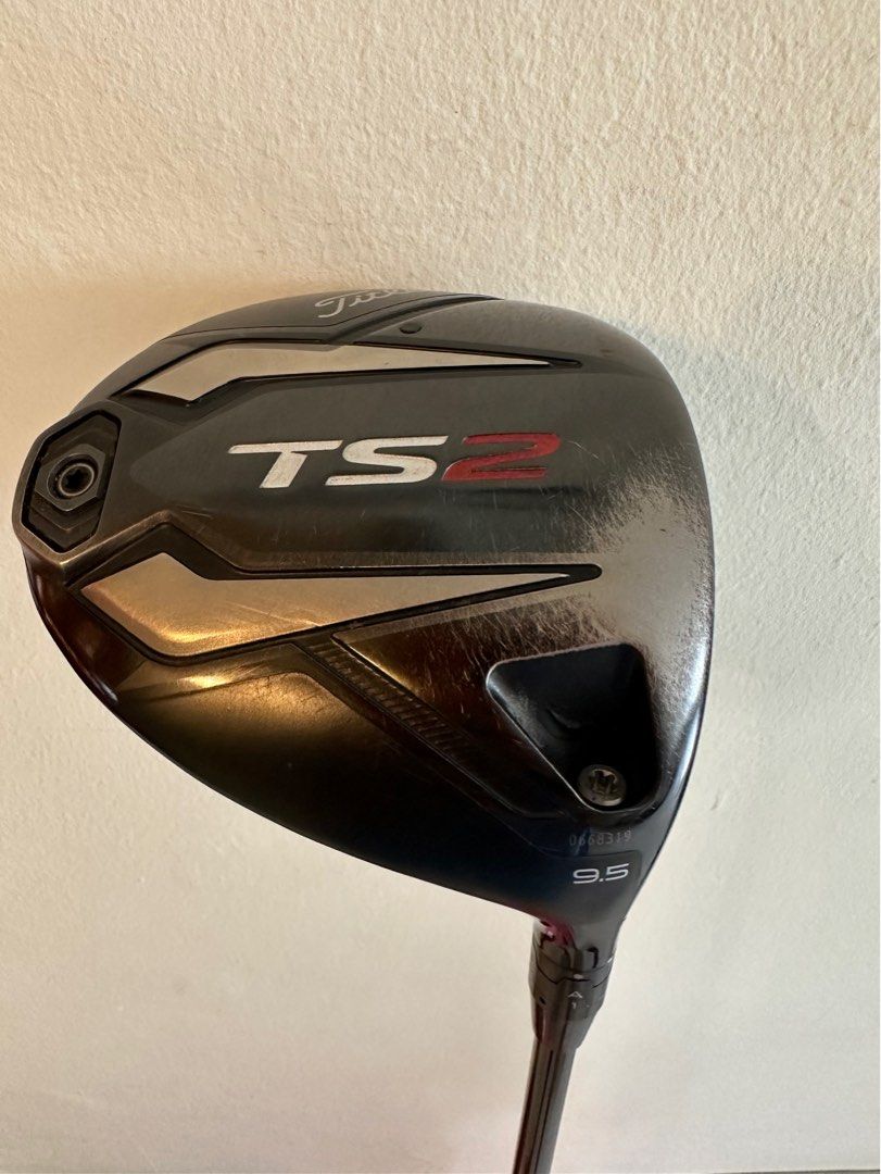 Titleist TS2 Driver 9.5 with horse cover & tool, Sports Equipment ...