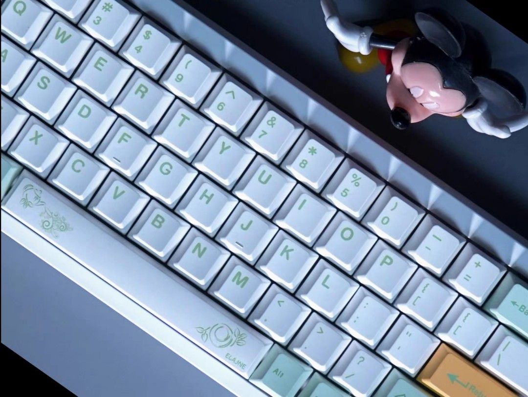 TM680 WHITE RGB TRI MODE Mechanical Keyboard tom68, Computers & Tech ...