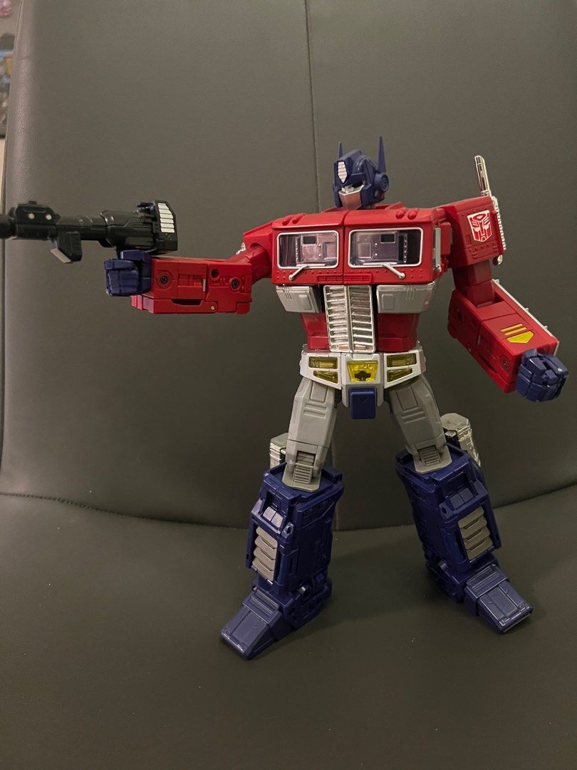 Transformers MP10 變形金剛 柯柏文, 興趣及遊戲, 玩具 & 遊戲類 - Carousell