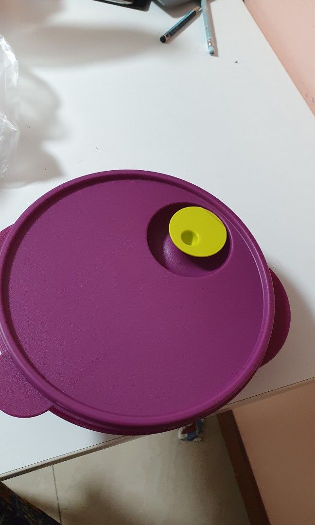 Tupperware, Furniture & Home Living, Kitchenware & Tableware, Food ...