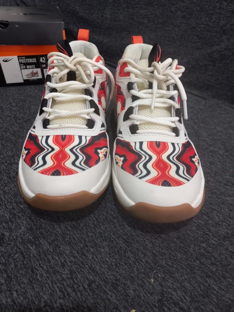 World Balance Posterize Sneakers Rubber Shoes with Box, Men's Fashion ...