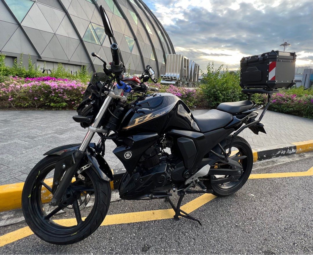 Yamaha FZN150 - COE DEC 2025, Motorcycles, Motorcycles for Sale, Class ...