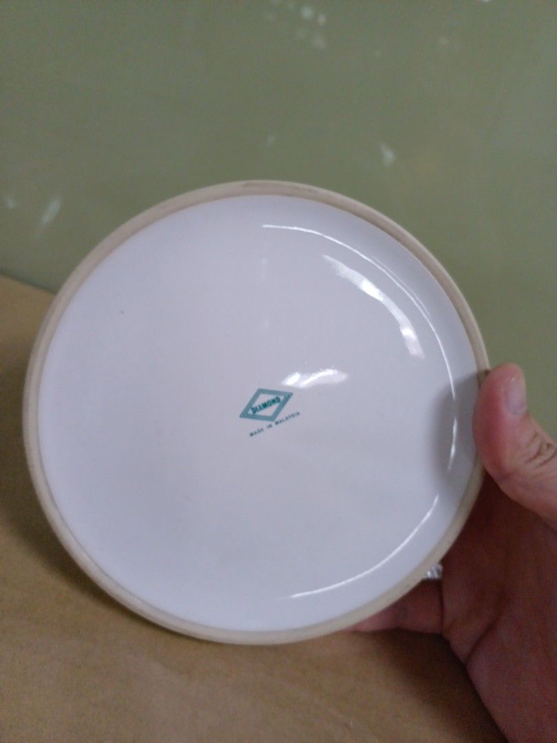 (10) 555 Ashtray, Hobbies & Toys, Memorabilia & Collectibles, Vintage Collectibles on Carousell