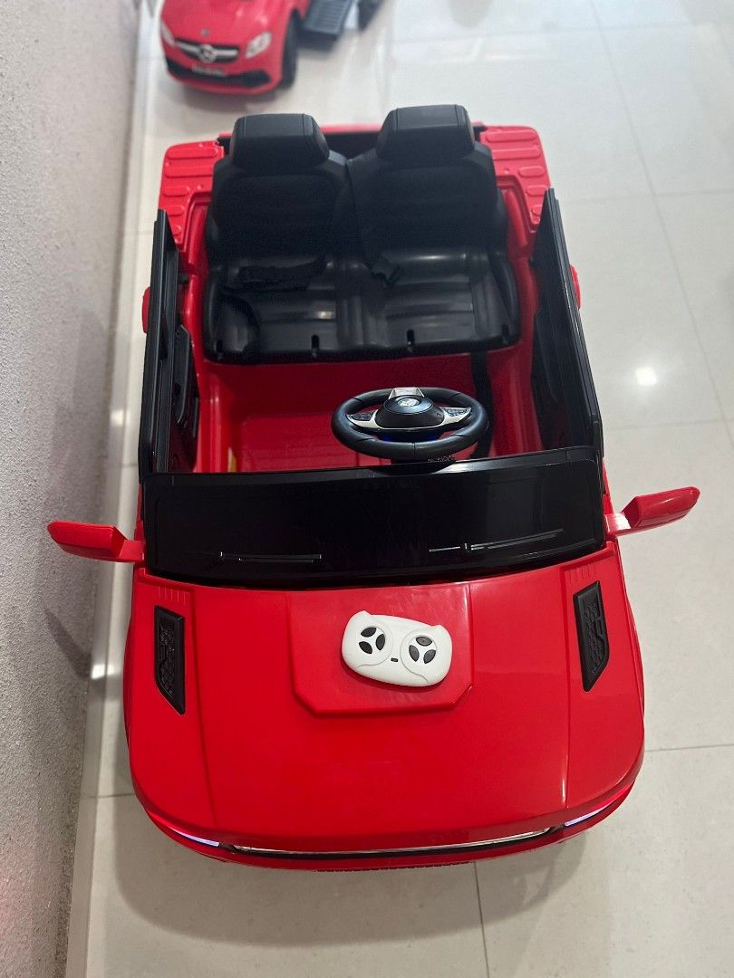 2 Seater Range Rover for Kids, Hobbies & Toys, Toys & Games on Carousell