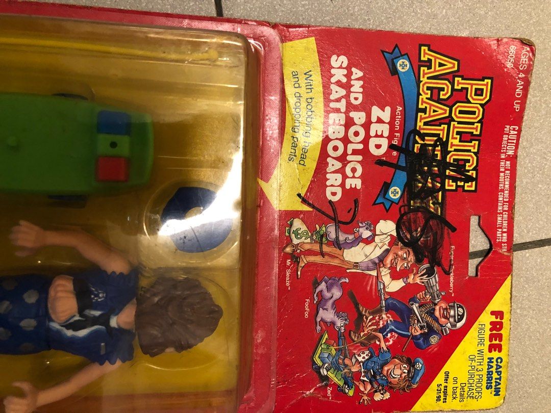 學警出更 1988 年 Police Academy 1988 ZED McGLUNK skateboard cop kenner ...