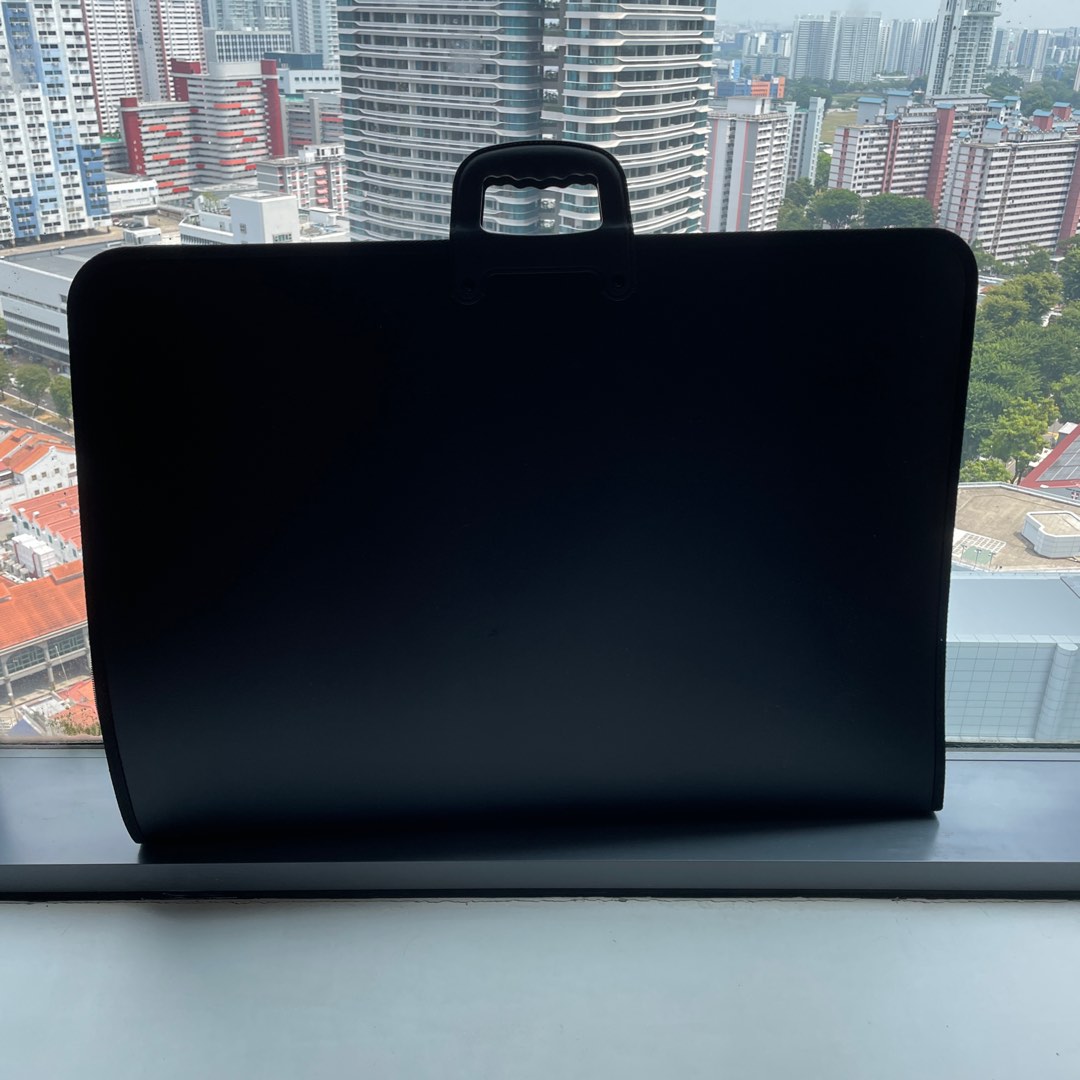 A2 Portfolio Folder with Handles, Computers & Tech, Parts & Accessories ...