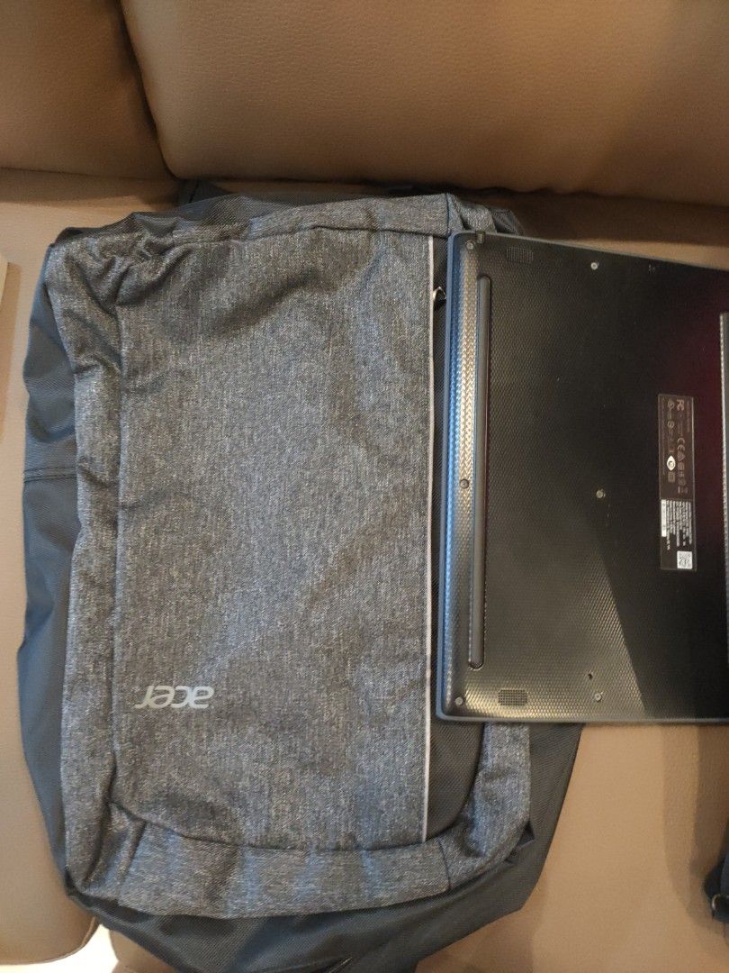 acer laptop bag, Men's Fashion, Bags, Backpacks on Carousell