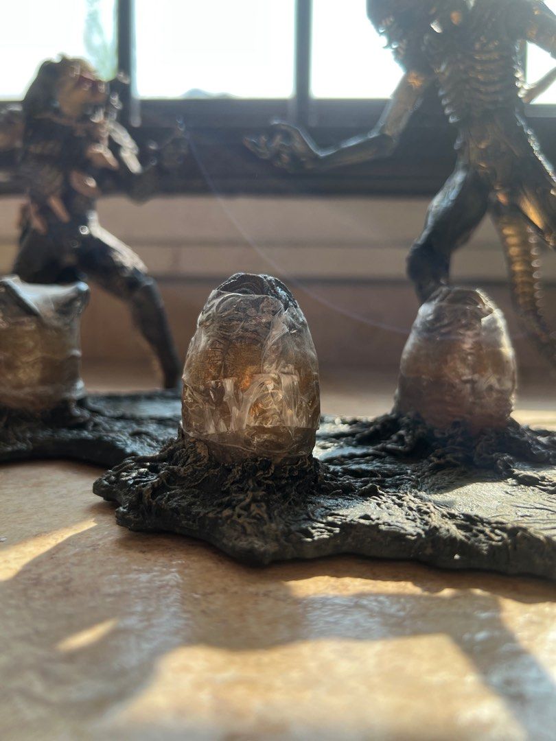 Aliens figurines, Hobbies & Toys, Memorabilia & Collectibles, Fan ...