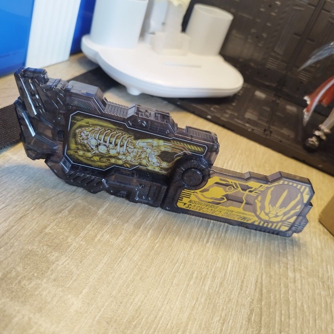 Amazing Caucasus Progrise Key Memorial Edition, Kamen Rider Thouser ...