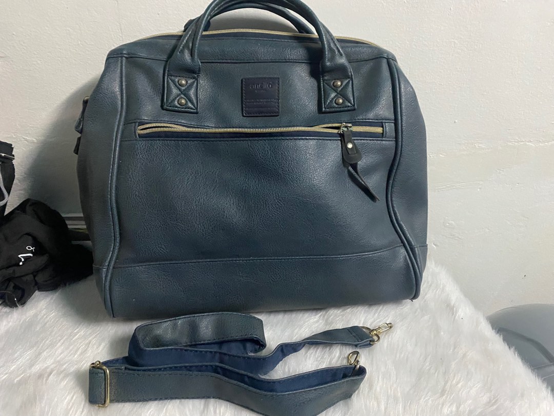 Anello boston 2 way bag in navy blue, Women's Fashion, Bags & Wallets ...