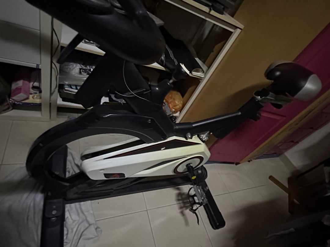 Bicycle machine, Sports Equipment, Exercise & Fitness, Cardio & Fitness ...