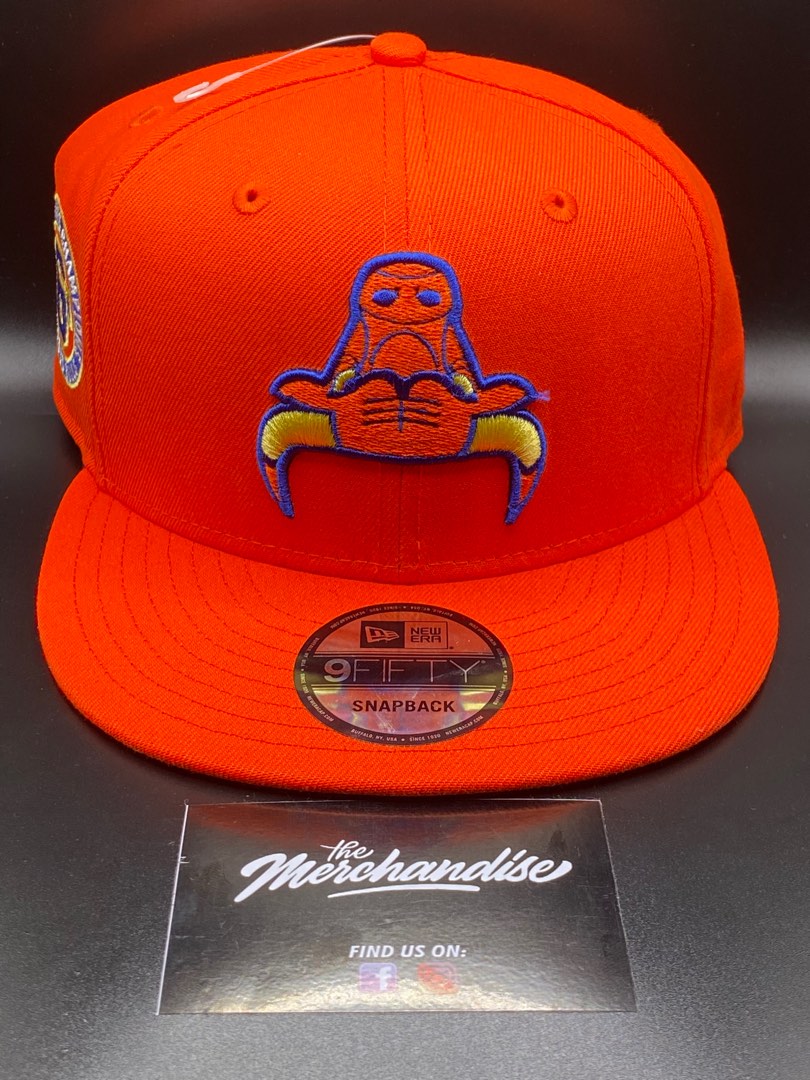 Chicago Bulls inverted logo snapback, Men's Fashion, Watches ...