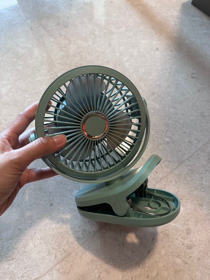 Clip fan, Furniture & Home Living, Lighting & Fans, Fans on Carousell