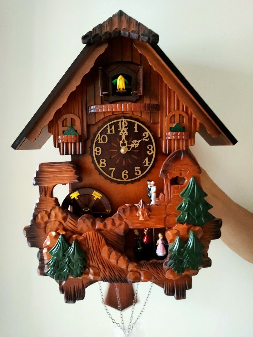Cuckoo clock, Furniture & Home Living, Home Decor, Clocks on Carousell