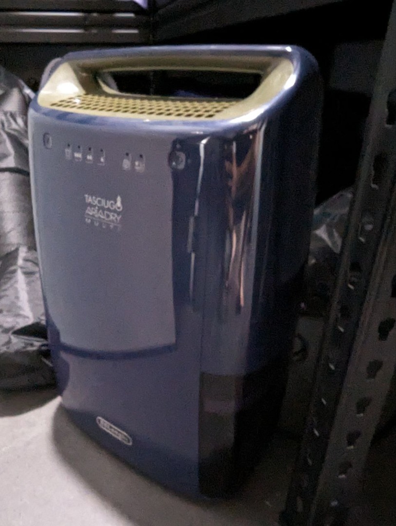 Delonghi DEX 16F Dehumidifier, TV & Home Appliances, Air Purifiers ...