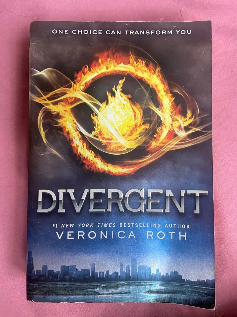 Divergent - Veronica Roth, Hobbies & Toys, Books & Magazines, Fiction ...