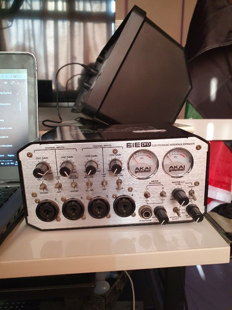 EIE Akai Pro USB Audio Interface, Audio, Other Audio Equipment on Carousell