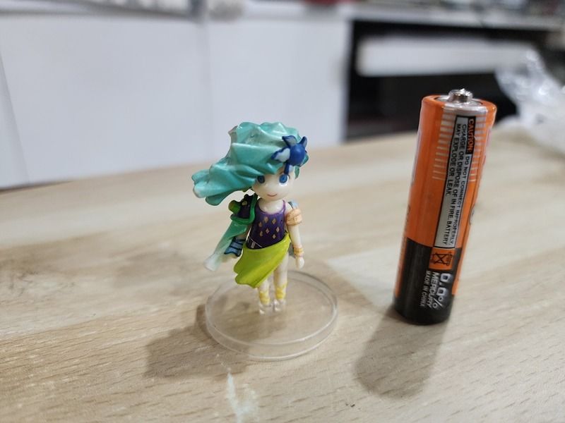 Final Fantasy 4 -Rydia, cid figure, Hobbies & Toys, Memorabilia ...