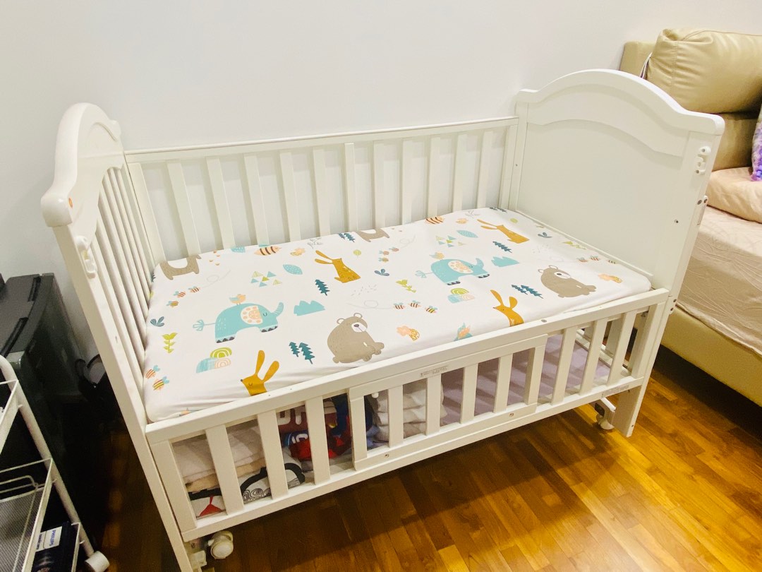[Free] Baby Cot/Crib, Babies & Kids, Baby Nursery & Kids Furniture ...