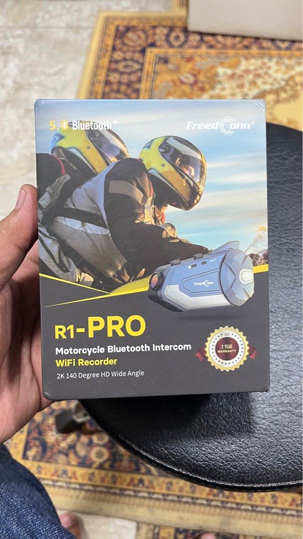 Freedconn R1 Pro Motorcycle Intercom, Auto Accessories on Carousell